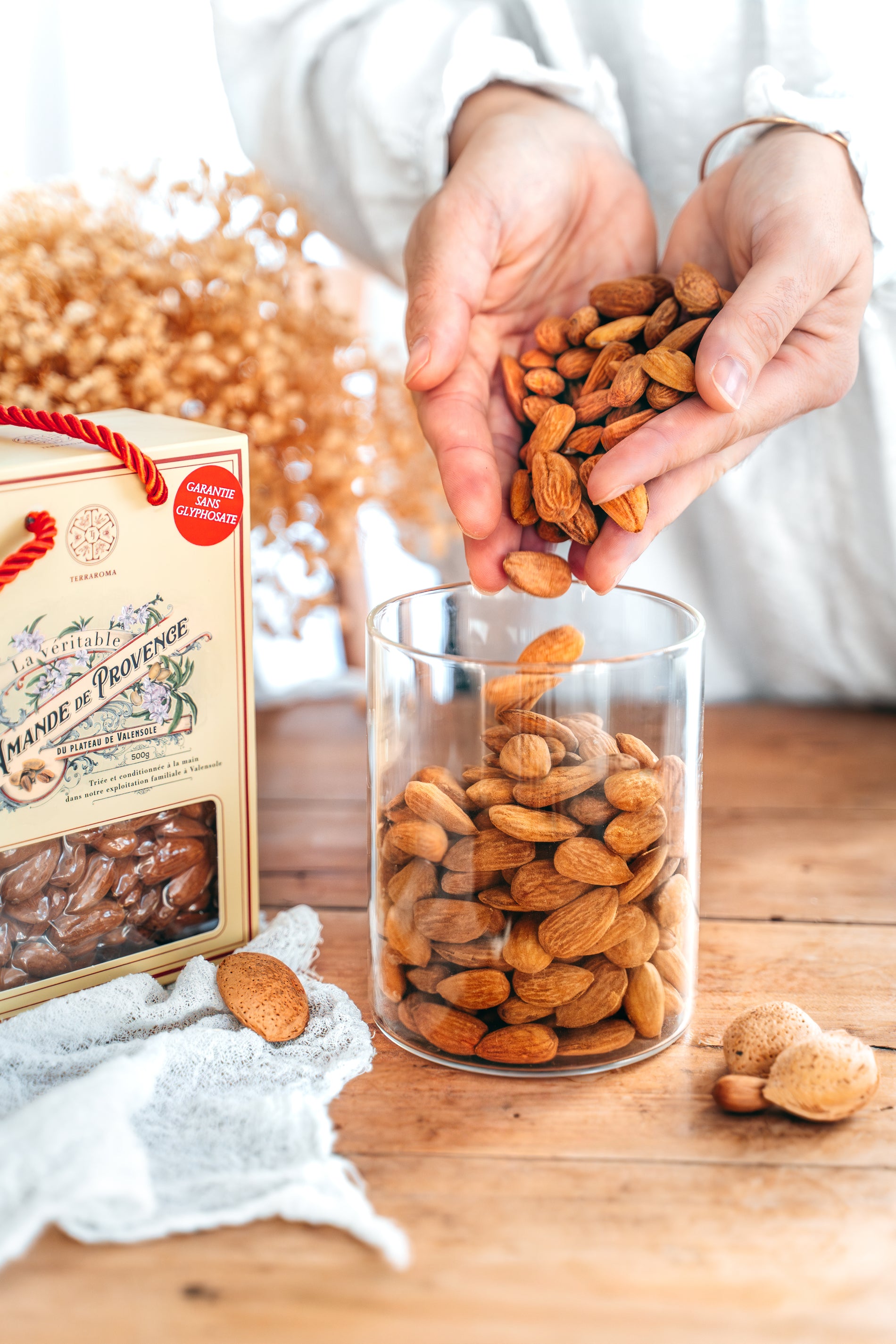 Terraroma | Official Site - Producer of Lavender and Provence Almonds